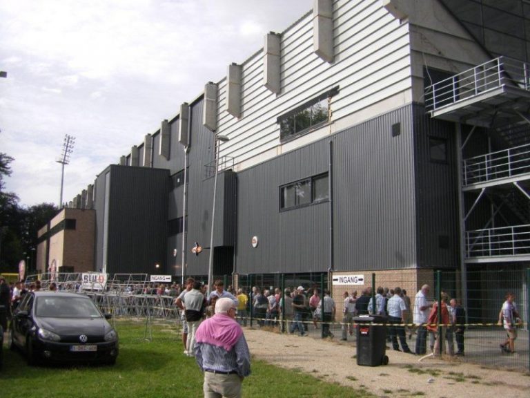 Stadion Den Dreef - OHL - Leuven - The Stadium Guide